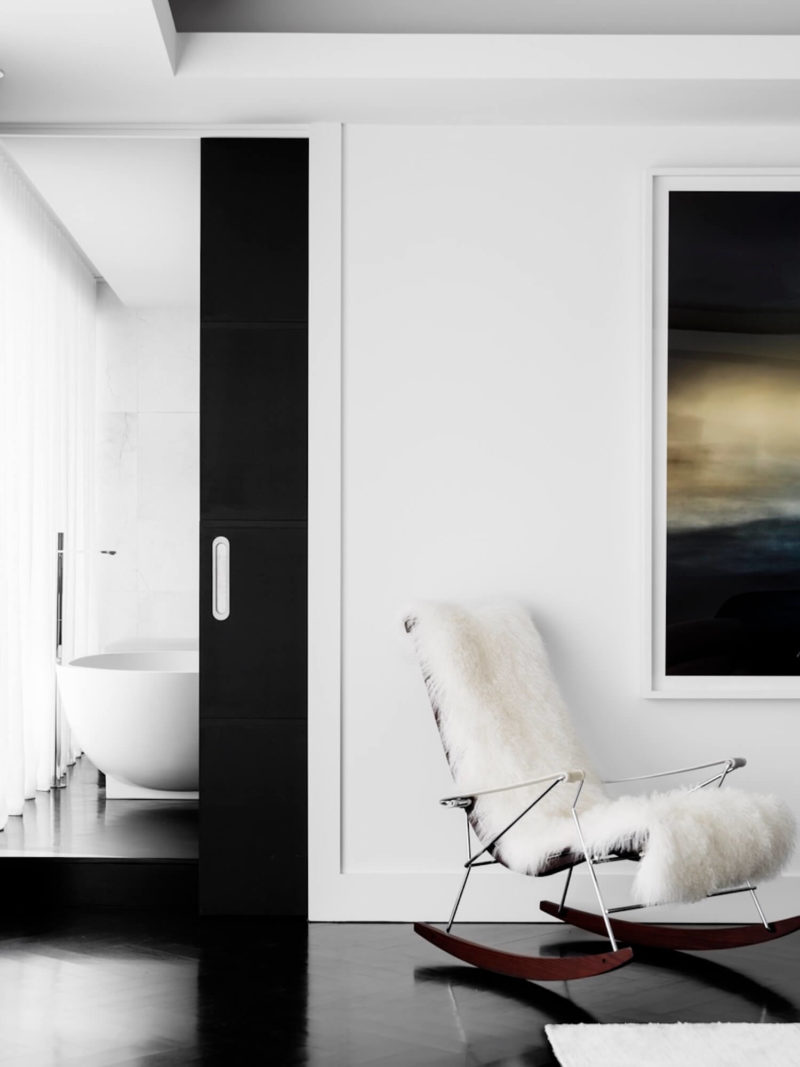 Minimal Interior: Monochrome House - FROM LUXE WITH LOVE