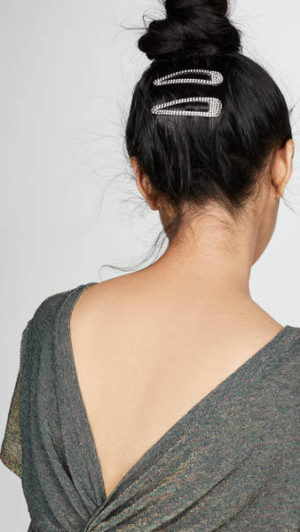 How to Style Hair Clips - FROM LUXE WITH LOVE