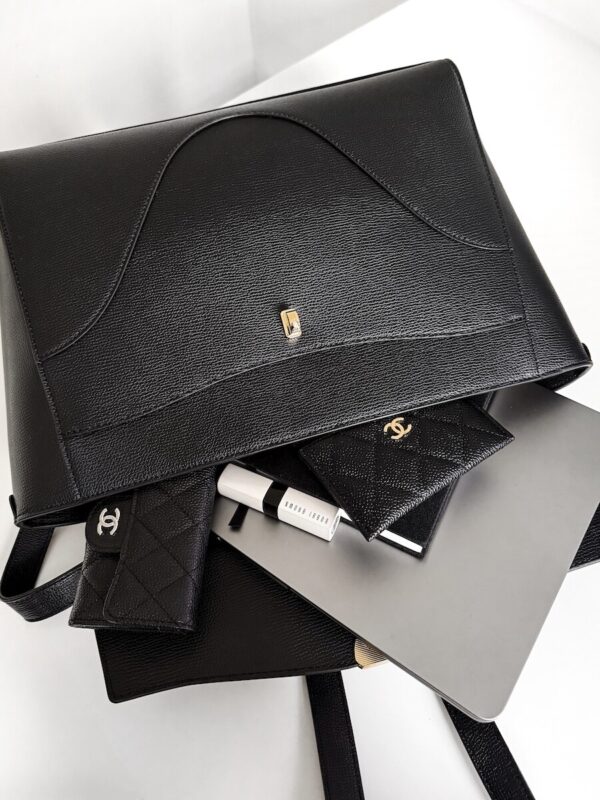 OLEADA Workbags: Redefining Work Style for Modern Women - FROM LUXE ...